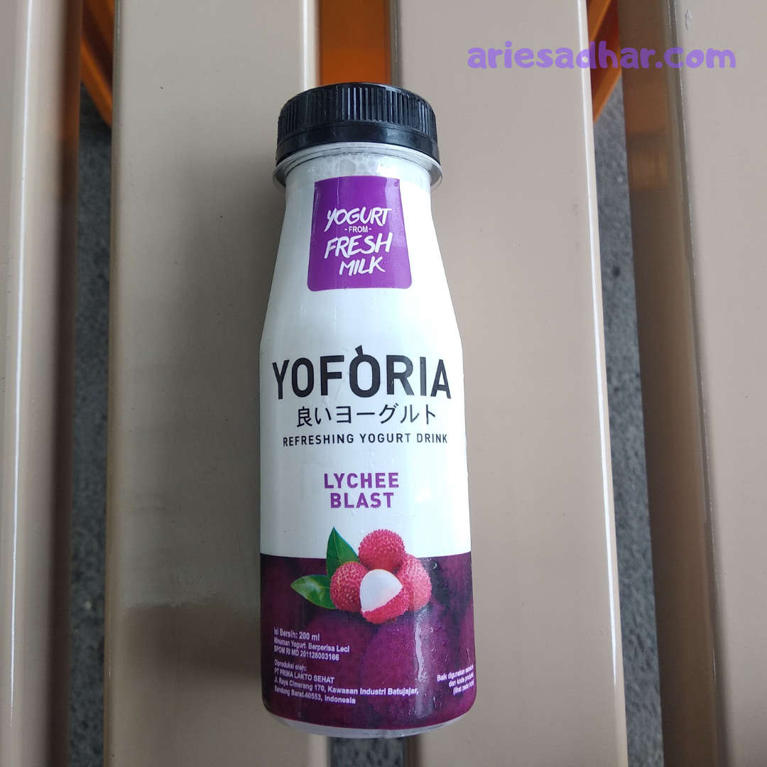 Yoforia, Fresh Yogurt Untuk Kesehatan Kita | ariesadhar.com